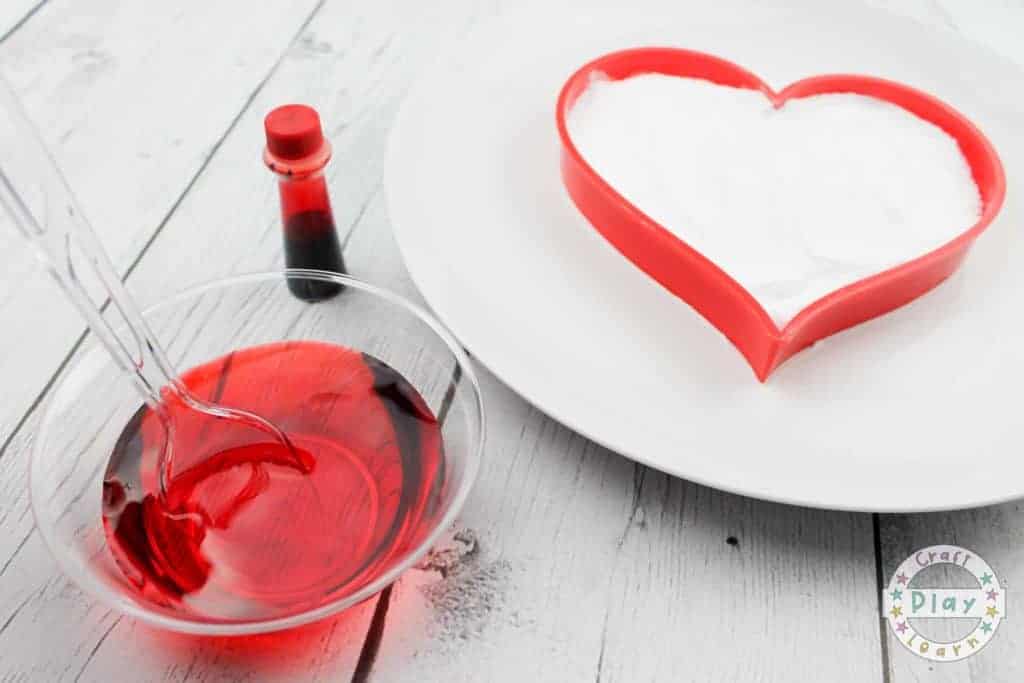 Valentine’s Day Experiment: Heart Baking Soda Experiment