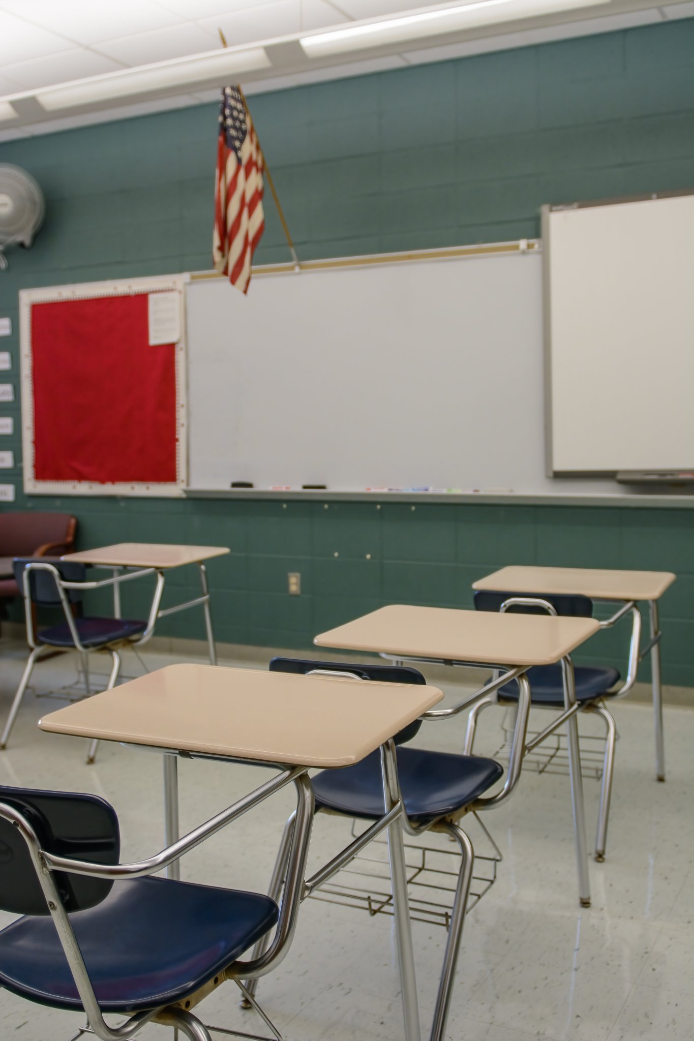 5 Tools Every Teacher Needs in Their Classroom - Craft Play Learn