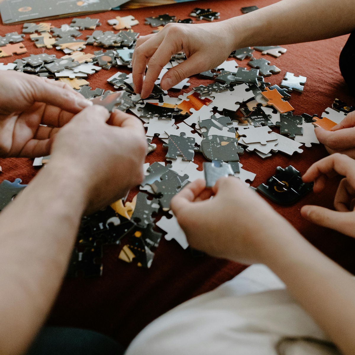 Why Jigsaw Puzzles Are the Ultimate Stress-Relief Activity - Craft Play ...